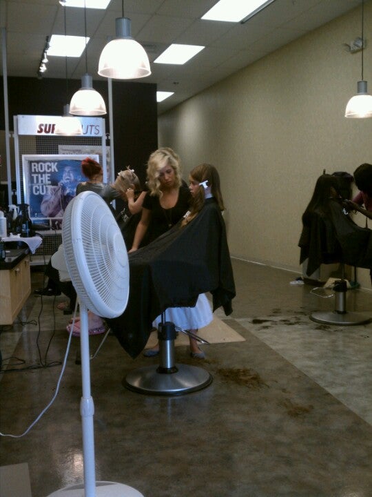 Supercuts, 179 Deming St, Unit 5, Manchester, CT - MapQuest