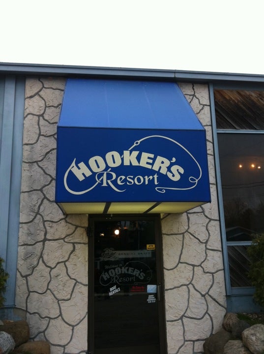 Hooker's Resort, W9370 County Road V, Poynette, WI, Hotels & Motels ...