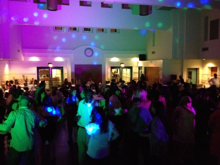 Bell Community Center, 6250 Pine Ave, Bell, CA, Community Centers ...