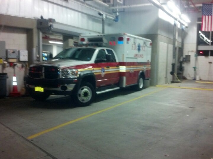 Fdny Ems Station 27, 243 E 233rd St, New York, NY, Fire & Rescue - MapQuest Fdny Ems Station 27, 243 E 233rd St, New York, NY, Fire & Rescue - MapQuest