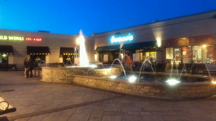 Elmhurst Fountain, 101 E Schiller St, # 147, Elmhurst, IL, Landmark ...