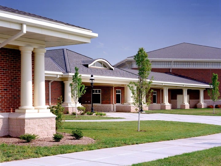 Smith Middle School, 216 Addison Rd, Glastonbury, CT - MapQuest