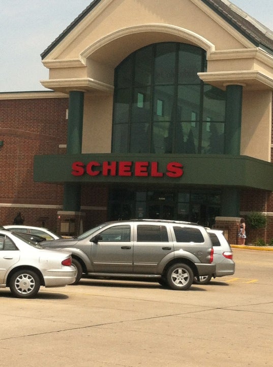 Scheels, 4400 Sergeant Road, STE 54, Sioux City, IA, Sporting Goods ...