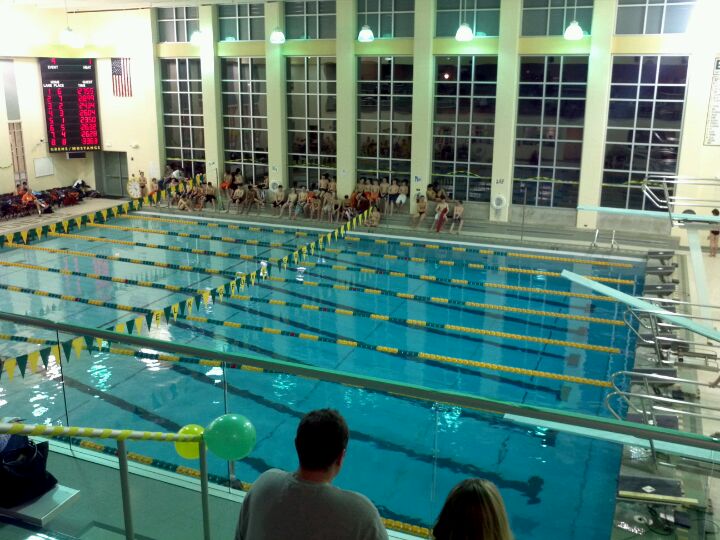 Elk Grove High School, 500 W Elk Grove Blvd, Elk Grove Village, IL ...