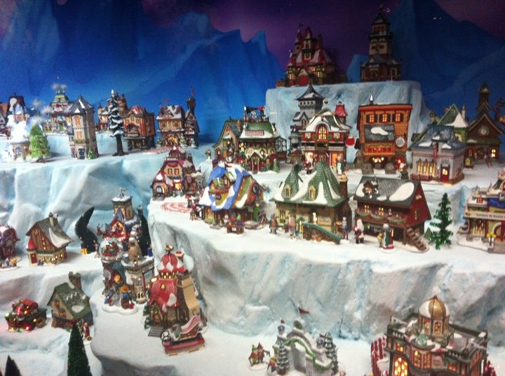 The Mini Time Machine Museum of Miniatures, 4455 E Camp Lowell Dr ...