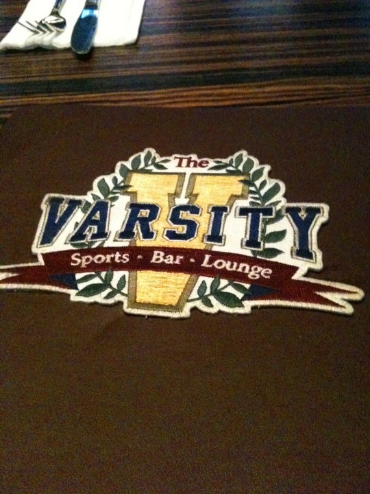 The Varsity Sports Bar & Lounge, 6311 Wilshire Blvd, Los Angeles, CA ...