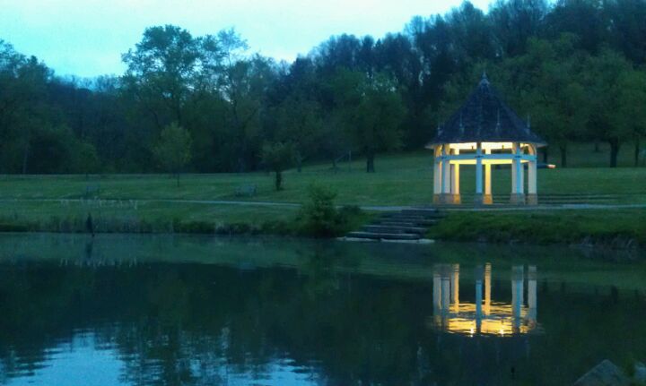 South Park Maple Springs Gazebo & Pond, 560 Maple Springs, South Park ...