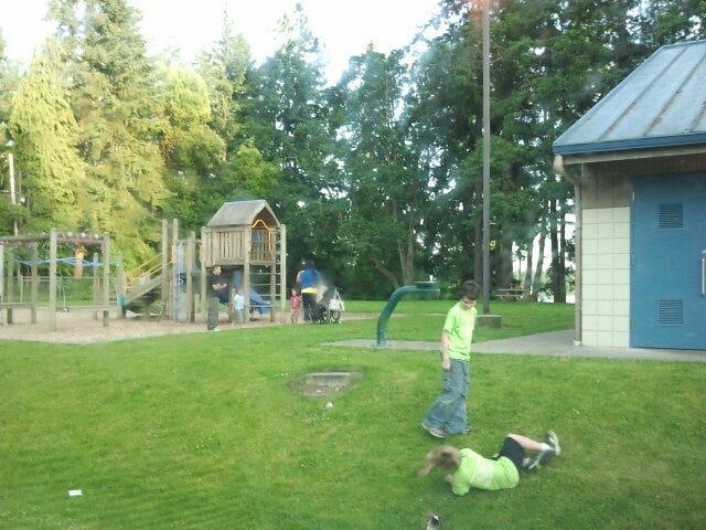 Tillicum, WA Map & Directions - MapQuest