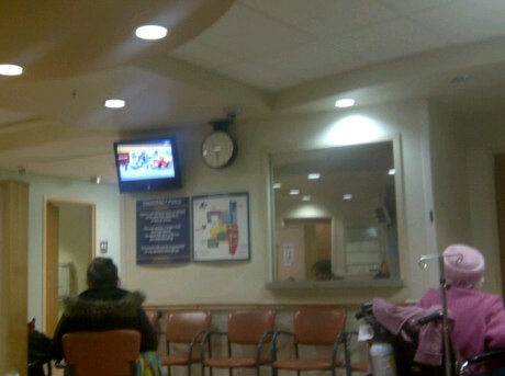 Orillia Soldier's Memorial Hospital, 170 Colborne Street West, Orillia ...