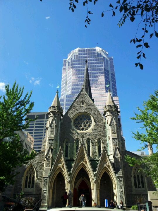 Phillips Square, 1255 Rue du Square-Phillips, Montréal, QC - MapQuest