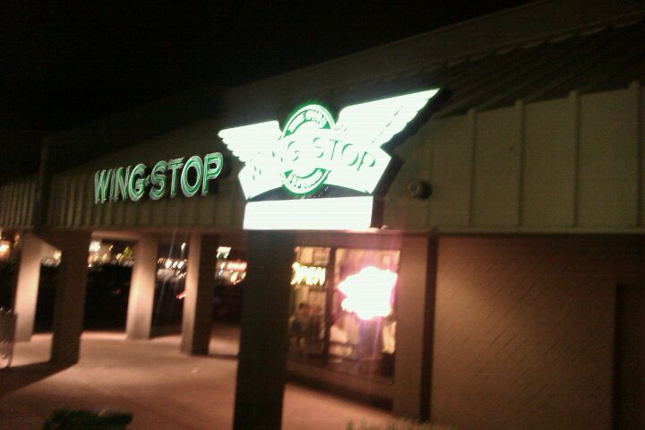 Wingstop, 9530 Viscount Blvd Ste 1E, El Paso, TX, Eating places - MapQuest