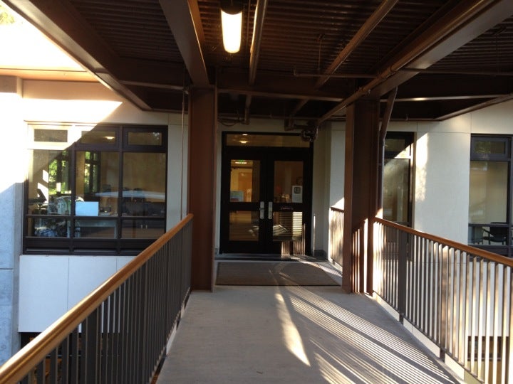 Cowell Student Health Center, McLaughlin Dr, Santa Cruz, CA, Hospitals ...