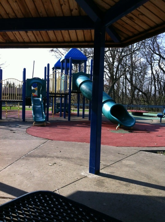Banksville Park, 1459 Crane Ave, Pittsburgh, PA - MapQuest