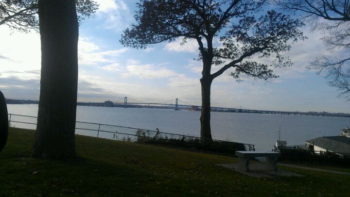 Kings Point, 300 Steamboat Rd, Great Neck, NY, Pubs - MapQuest