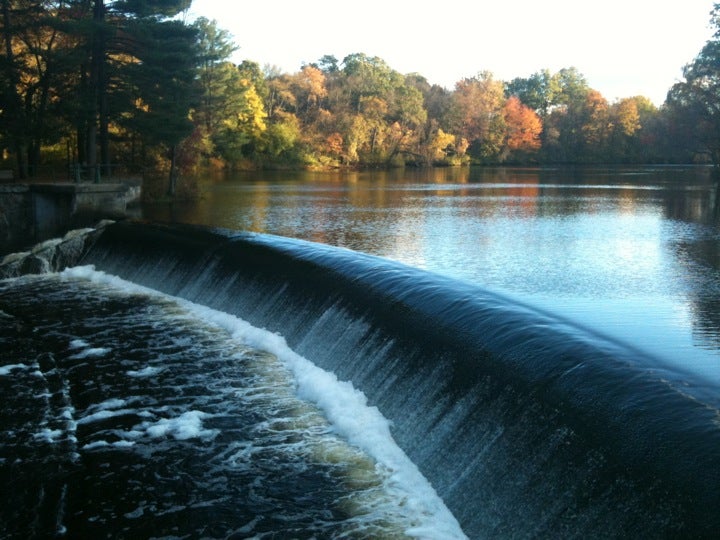 Dover, MA Map & Directions - MapQuest