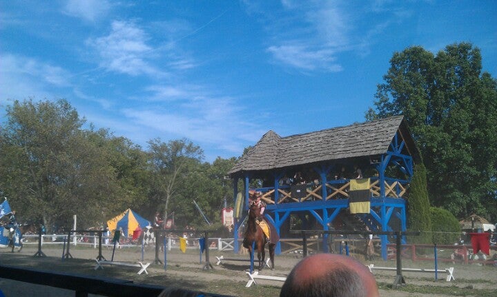 Upson Down Joust Field, Holly, MI - MapQuest