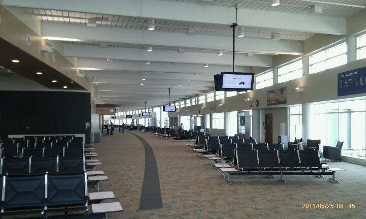 General Downing - Peoria International Airport (PIA), 6100 W Everett M ...