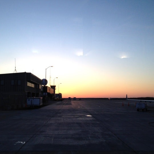 Central Wisconsin Airport (CWA), 200 Cwa Dr # 201, Mosinee, WI ...