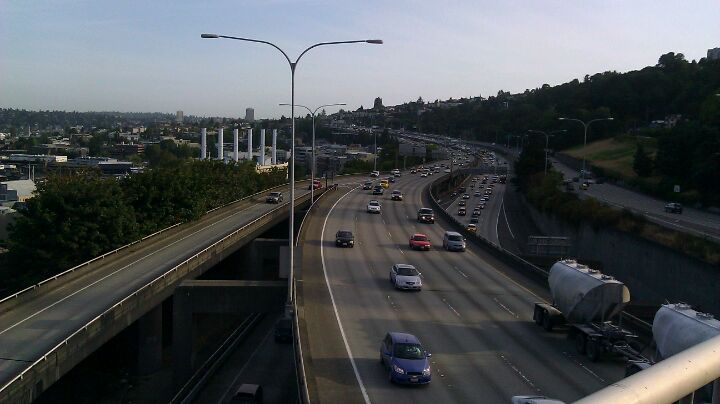I-5 Overpass, Belmont Ave E, Seattle, WA, Landmark - MapQuest