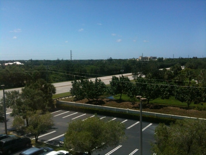 Three Palms Center, 2141 S Highway A1A Alt, Ste 330, Jupiter, FL - MapQuest