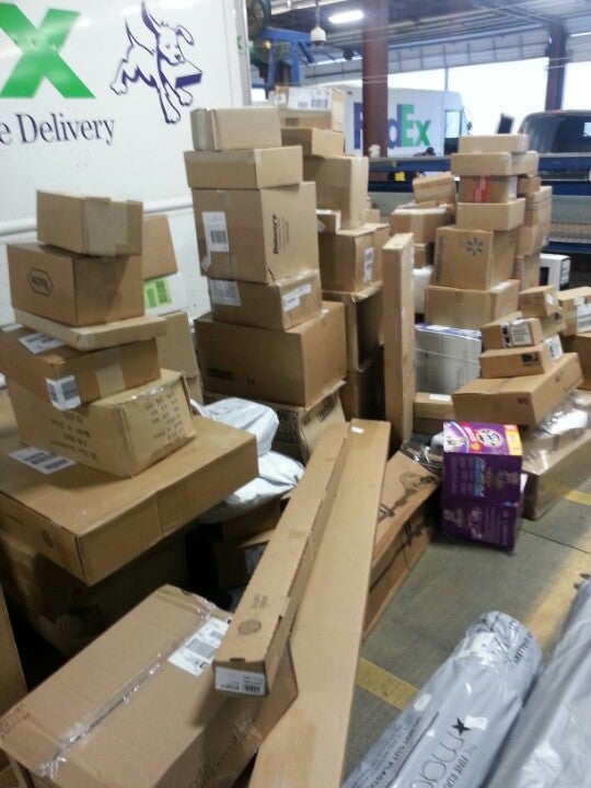 FedEx Ground, 555 Compress Dr, Memphis, TN, Transportation Services ...