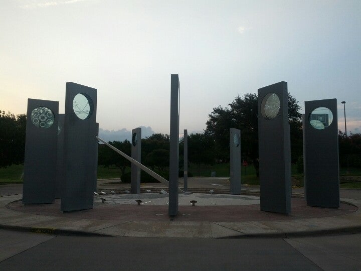 Texas Instruments South Building, 13536 N Central Expy, Dallas, TX ...