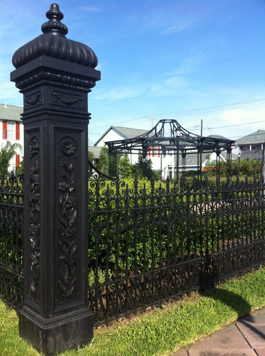 Darragh Park, 519 15th St, Galveston, TX, Landmark - MapQuest