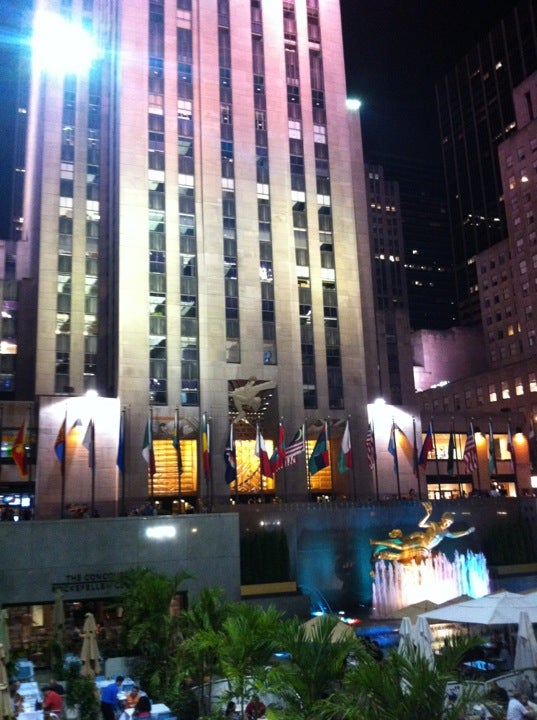 The Concourse at Rockefeller Center, W 50th St, New York, NY, Shopping ...