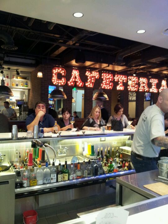 Cafeteria 15L - Airport, 6900 Airport Blvd, Sacramento, CA, Eating ...