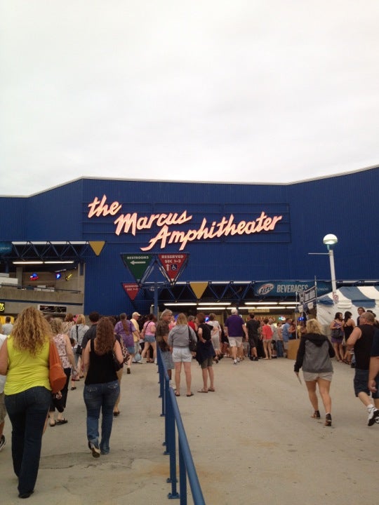 Marcus Amphitheater Box Office, 655 E Summerfest Pl, Milwaukee, WI ...