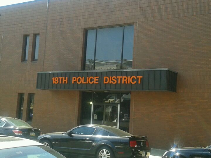 Philadelphia Police 18th District, 5510 Pine St, Philadelphia, PA ...