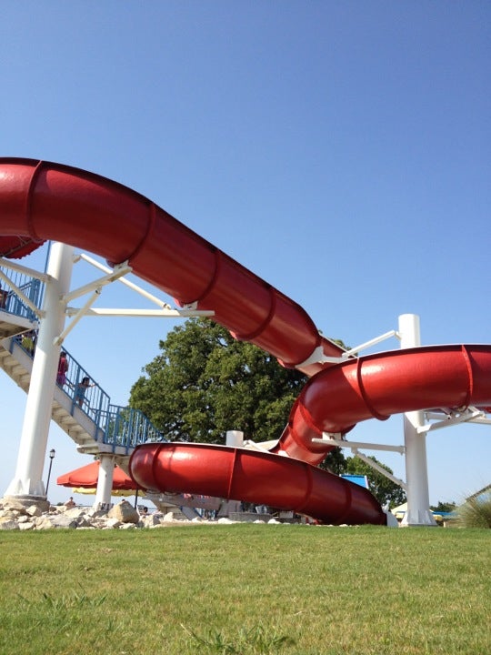Randol Mill Family Aquatic Center, 1924 W Randol Mill Rd, Arlington, TX ...