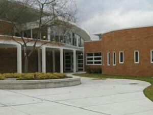 Cedar Valley Elementary School, 19200 56th Ave W, Lynnwood, WA ...
