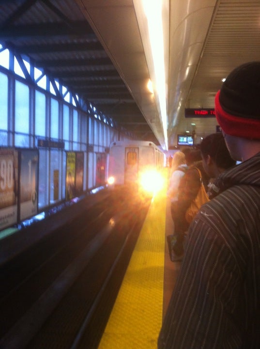 Scott Road SkyTrain Station, 12515 110th Ave, Surrey, BC - MapQuest