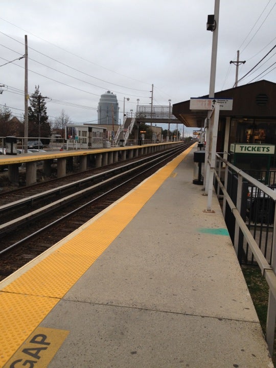 LIRR - Deer Park Station, Grant Ave, Deer Park, NY, Commuter Rail ...