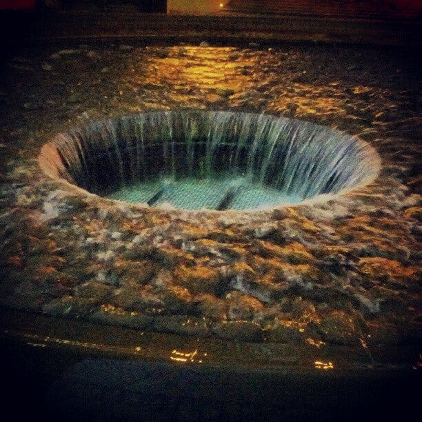 UCLA Inverted Fountain, Charles E Young Dr E, Los Angeles, CA ...
