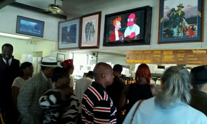 Two Podners Bar-B-Que & Seafood, 1441 Robert B Cullum Blvd, Dallas, TX ...