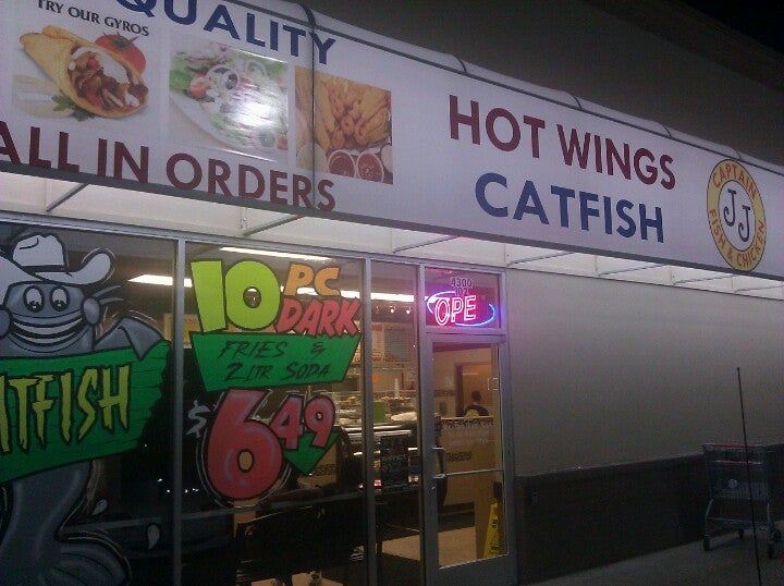 Captain JJ's Fish And Chicken, 4300 Summer Ave, Memphis, Tennessee ...