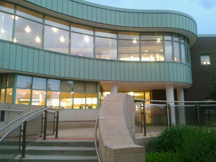 Wheaton Public Library, 225 N Cross St, Wheaton, IL, Libraries - MapQuest