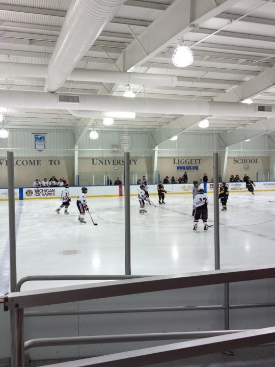 University Liggett School, 1045 Cook Rd, Grosse Pointe Woods, Michigan ...