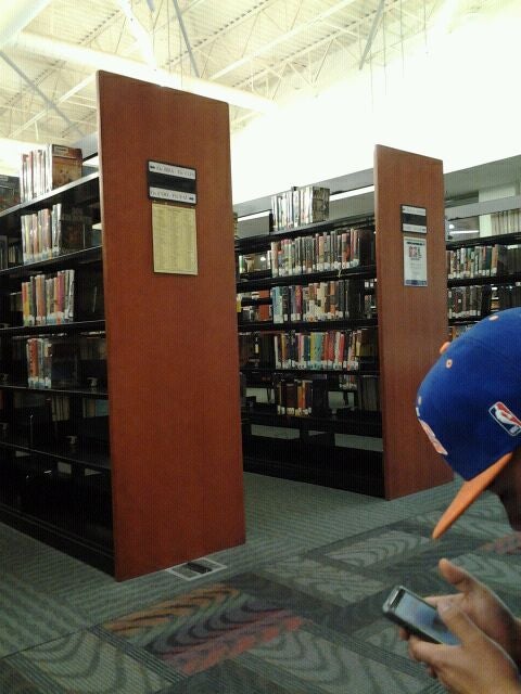 El Paso Public Library Mission Valley Branch, 610 N Yarbrough Dr, El ...