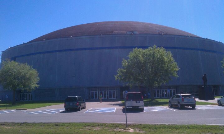 Burton Coliseum Complex Discount | emergencydentistry.com