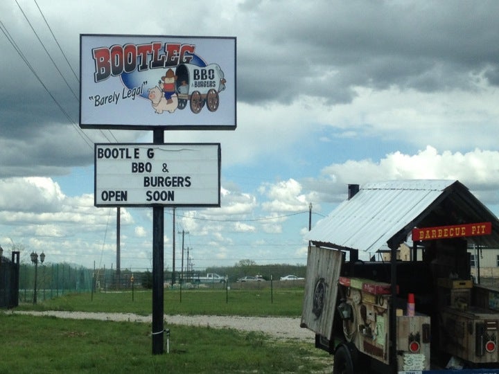 Bootleg BBQ & Burgers, 6439 State Highway 276 W, Royse City, TX ...