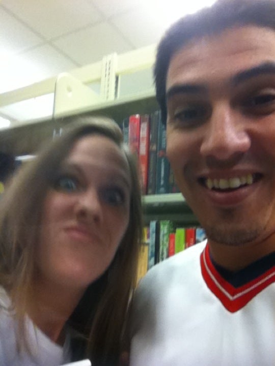 Toledo Lucas County Public Library - Maumee, 501 River Rd, Maumee, OH ...